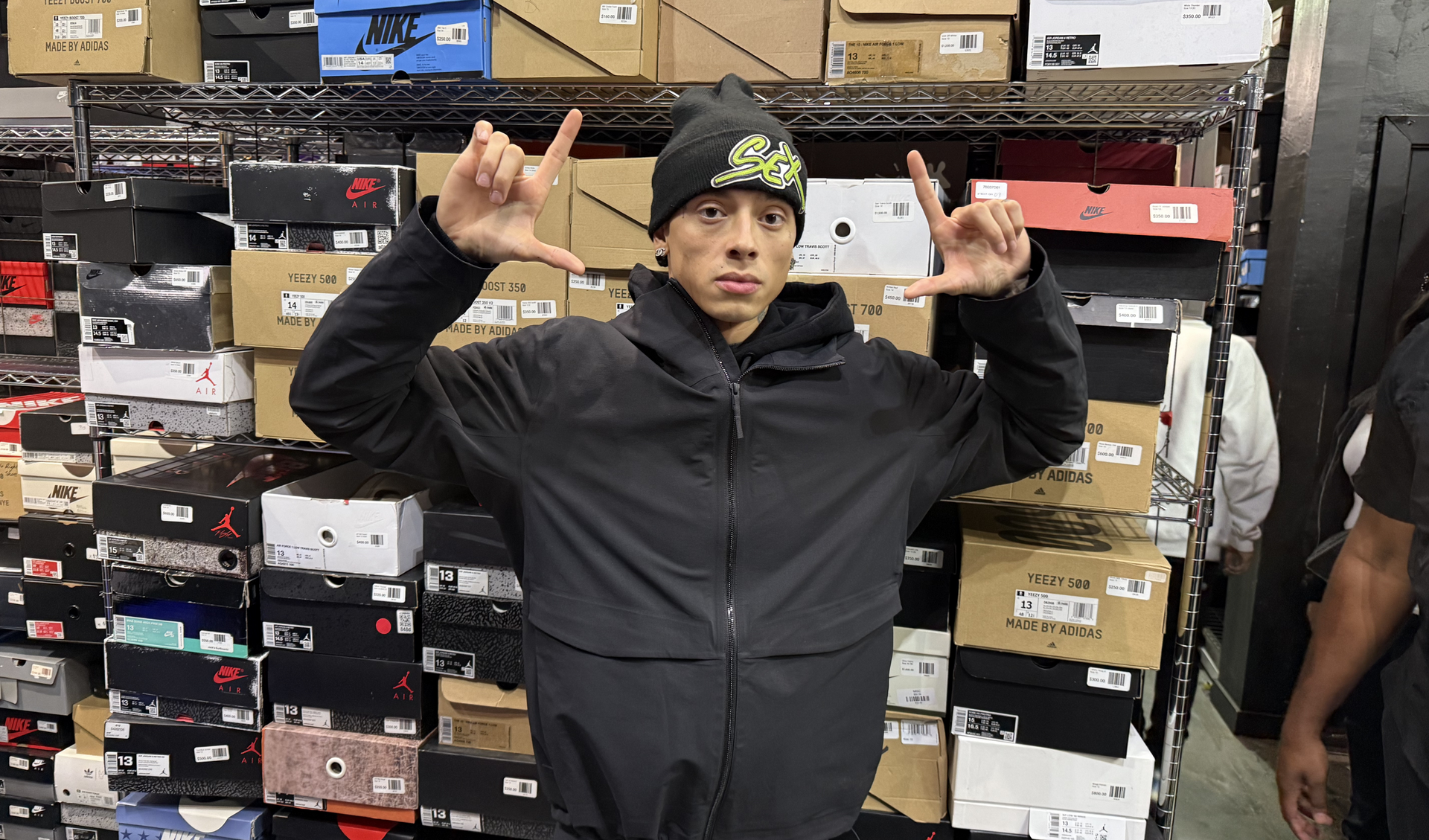 About Us – Coolkicks