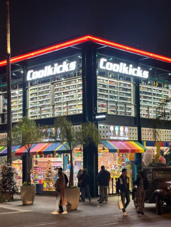 About Us – Coolkicks